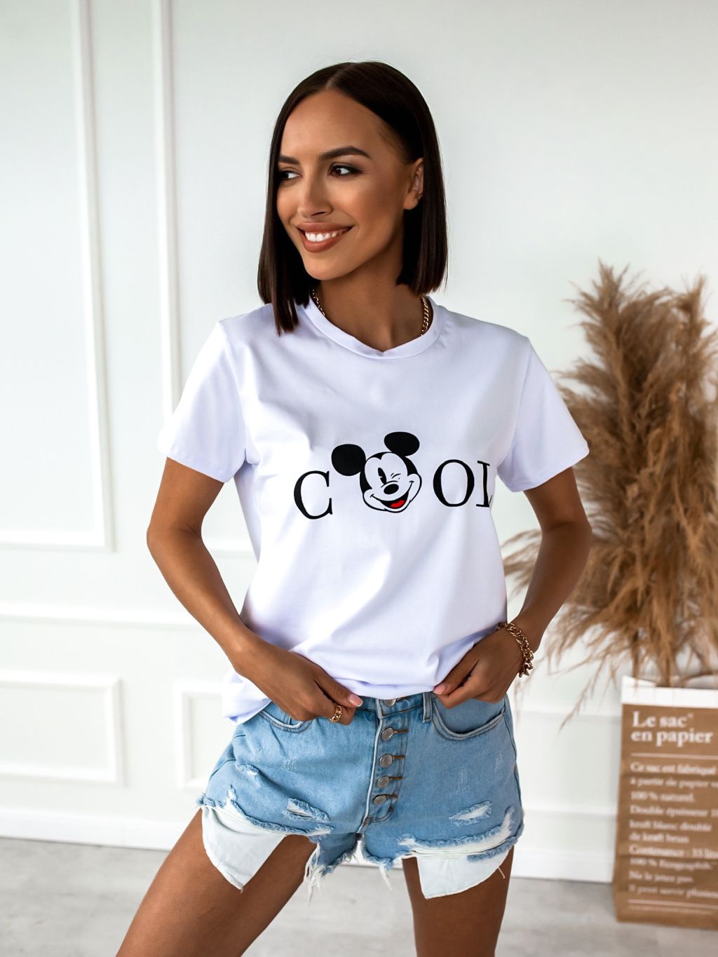 Bílé triko COOL s potiskem a krátkým rukávem | Erika Fashion